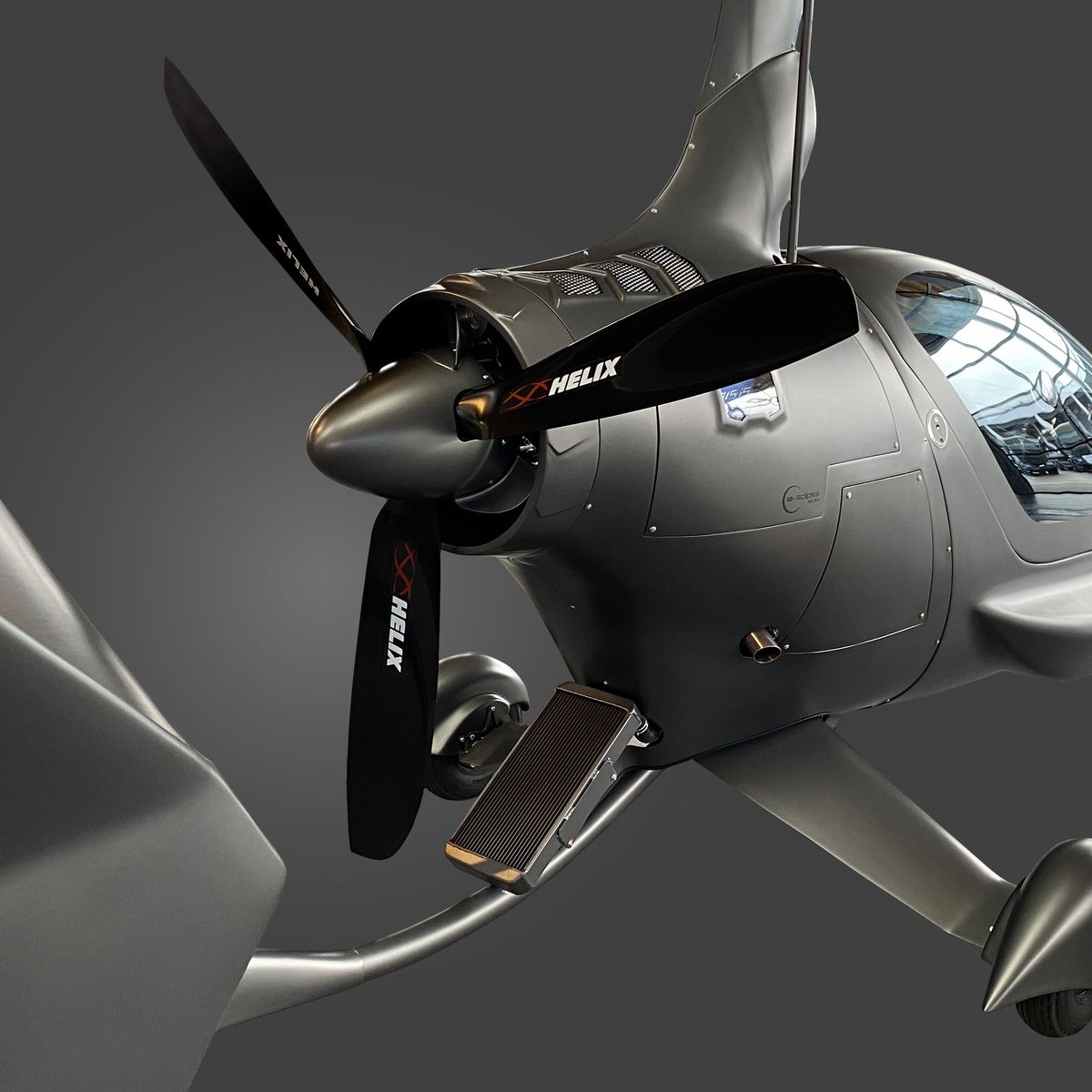 In-Flight Adjustable Propellers - Helix-Carbon Gmbh